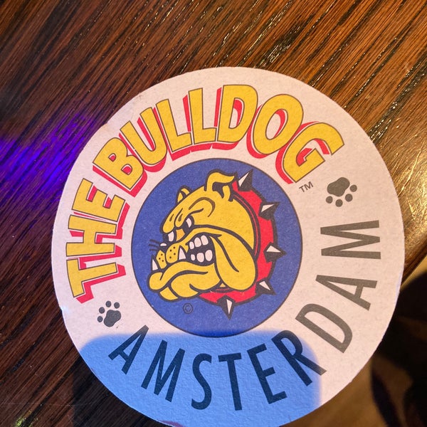The Bulldog Palace - Bar in Kuip