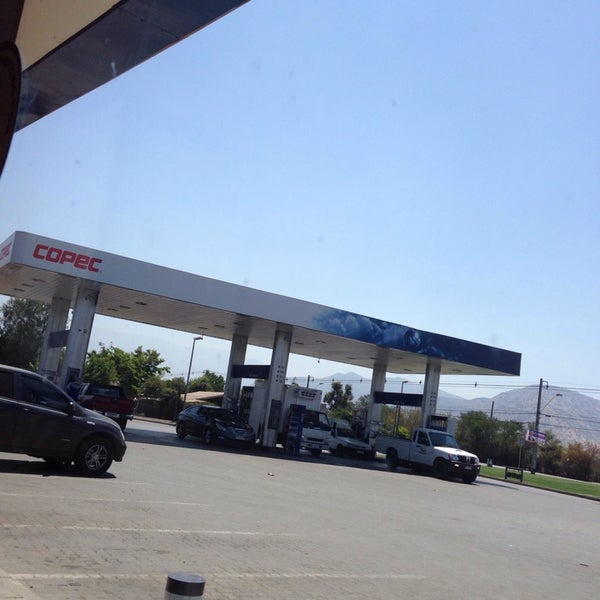 Copec Sol De Septiembre - Fuel Station in Lampa