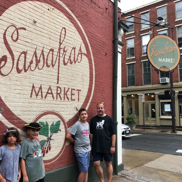 Sassafras Market - Center City East - 12 tips from 532 visitors