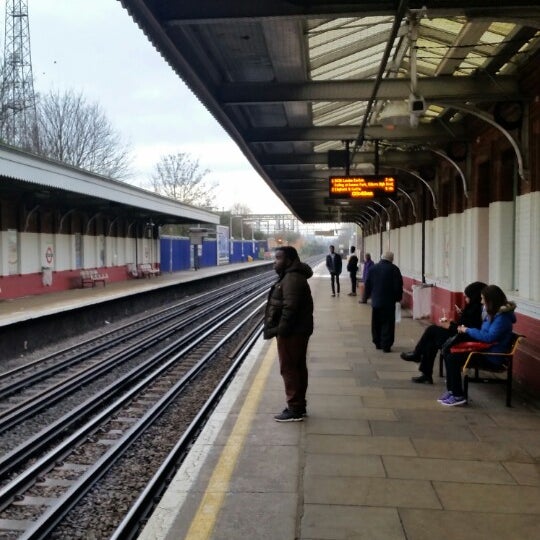 Photos at Harlesden London Underground Station - Metro Station in Harlesden