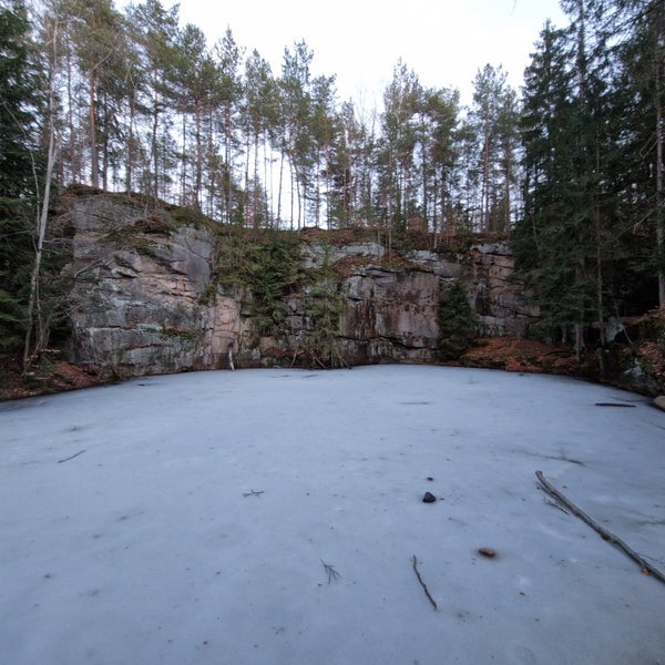 Bývalý Kamenolom Zatopeňák - 1 visitor