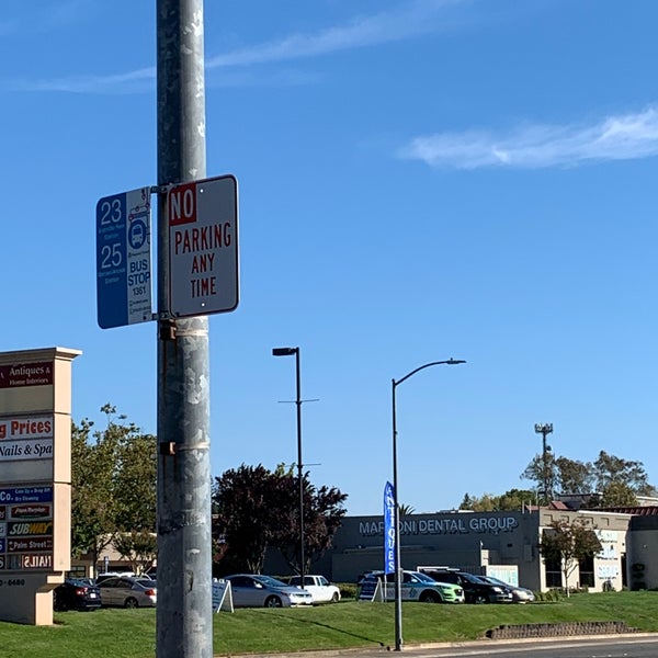 SACRT Fair Oaks & Robertson Bus Stop - Fair Oaks Blvd