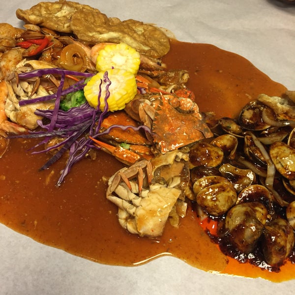 Fizzy Cafe Mee Udang Ketam - Asian Restaurant