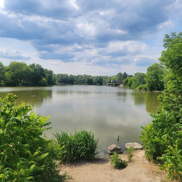 Toogood Pond - Park