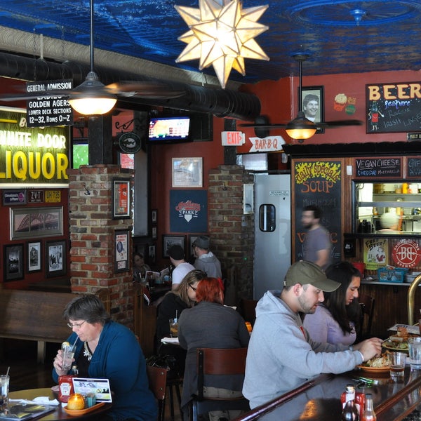 Melt Bar and Grilled - Comfort Food Restaurant