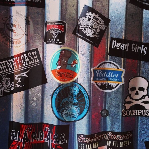 Chop Tops - 611 W 39th St