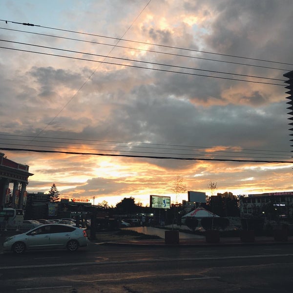 Monnis Tower - Chinggis Avenue 15, Sukhbaatar Duureg