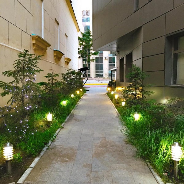 Monnis Tower - Chinggis Avenue 15, Sukhbaatar Duureg