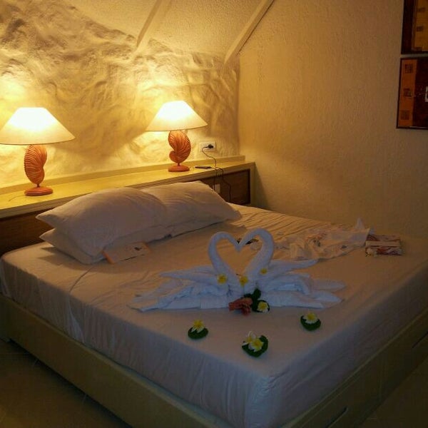 La Pirogue Hotel - 16 Bis Jules Koenig