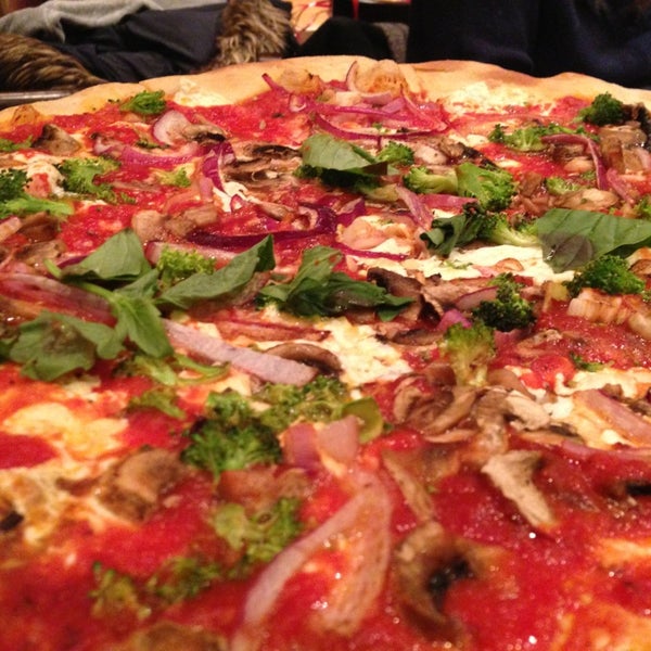 Photos at Patsy's Pizzeria - Upper East Side - 206 E 60th St