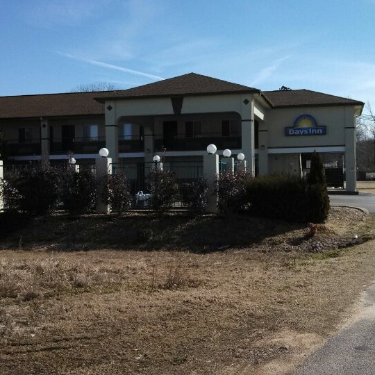 Days Inn - Hamilton, AL