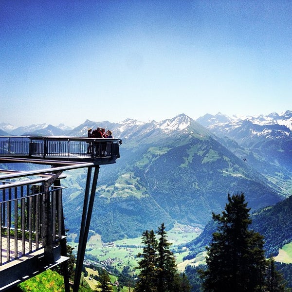Stanserhorn CabriO-Bahn Bergstation - Cable Car in Ennetmoos