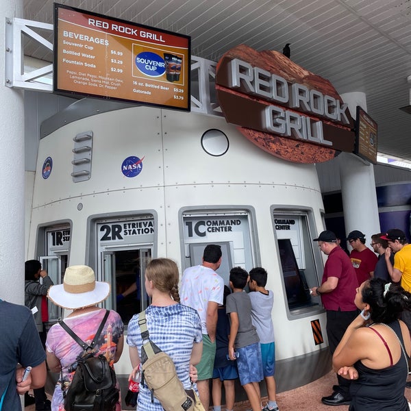 Red Rock Grill - 13 visitors