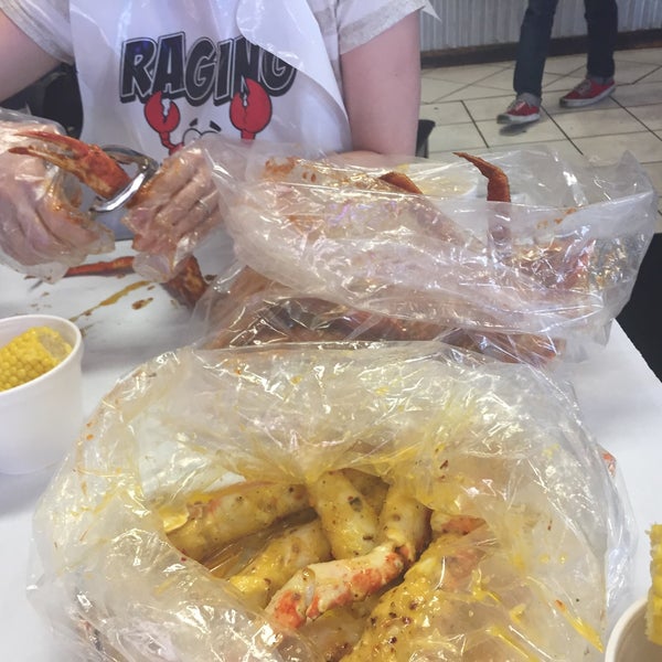 Raging Crab (Now Closed) - Ala Moana - Kakaako - Honolulu, HI