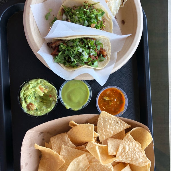 Tio Flaco's Tacos - Taco Place
