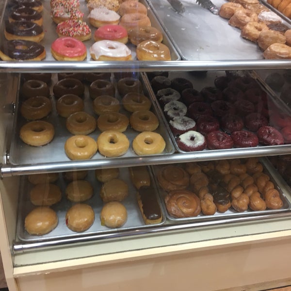 Le Donut - Donut Shop in Houston