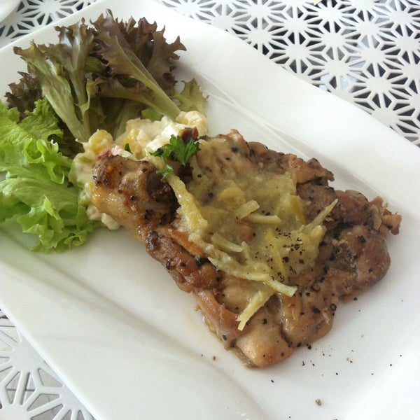 Shervone Cakes - Krystal Point