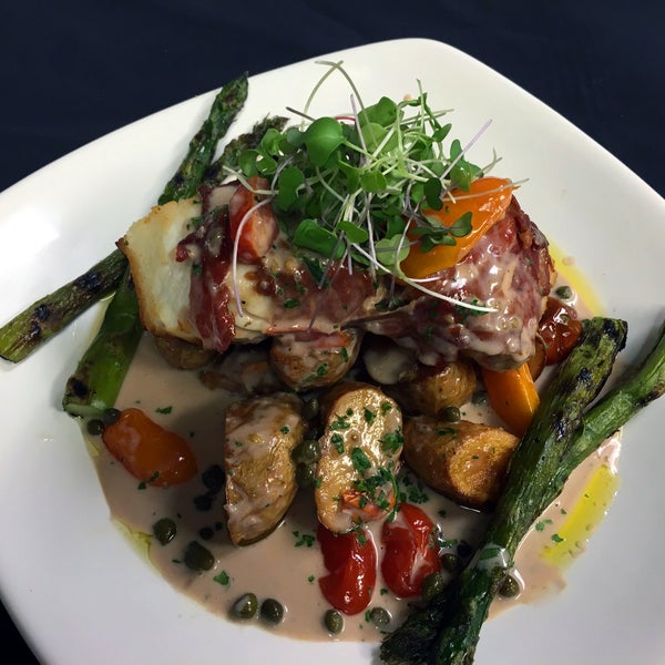 Bucci's Italian Cuisine - 2 tips from 40 visitors