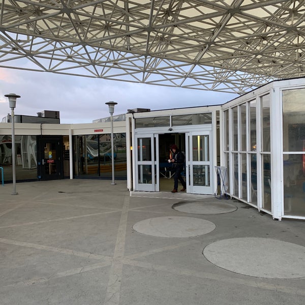 Photos at Golden Gate Larkspur Ferry Terminal - Marine Terminal in East ...