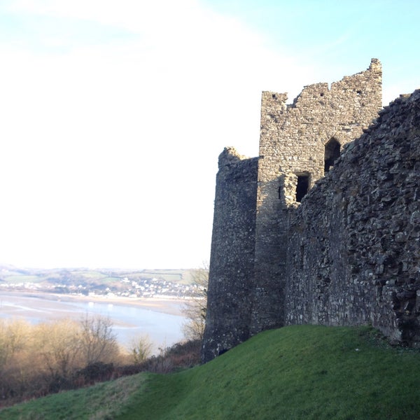 Llansteffan Castle - Llansteffan, Carmarthenshire