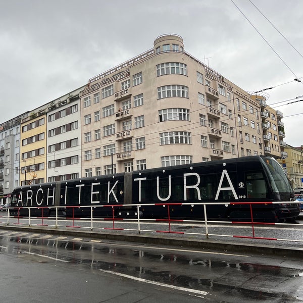 Flora (tram) - Praha 3 - Vinohradská