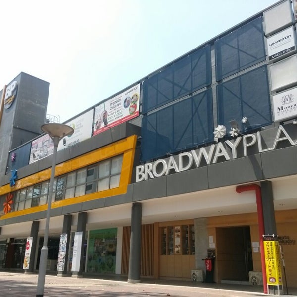 Broadway Plaza - Shopping Mall in Singapore