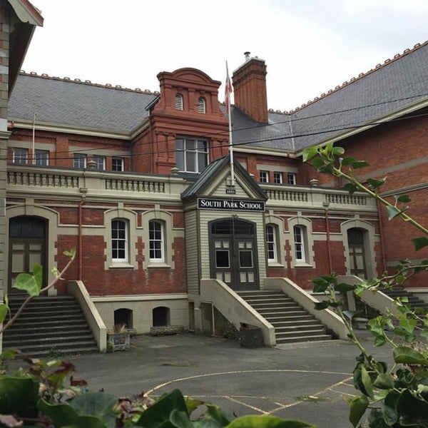 South Park Elementary - Elementary School