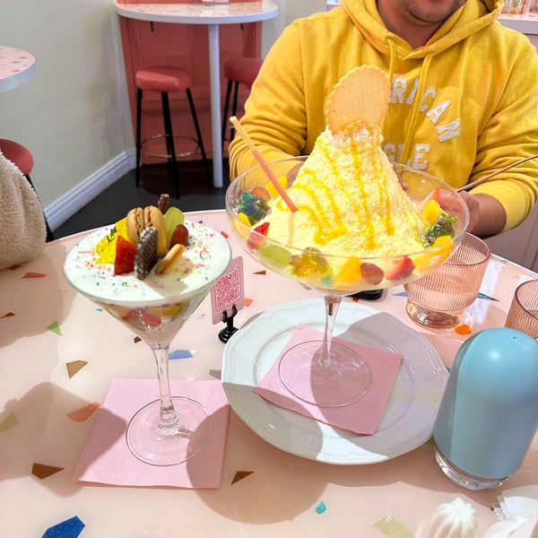 Sweets Laboratory By Hanamizuki - Dessert Shop in New York