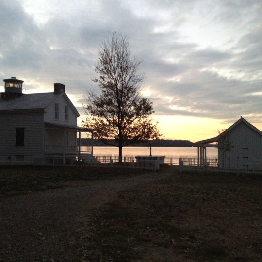 Jones Point Lighthouse - Old Town - Alexandria, VA