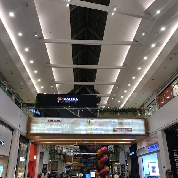 Amazonas Shopping - Shopping Mall in Parque 10 de Novembro