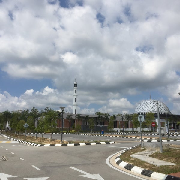 Masjid Haji Muhammad Yassin - Mosque in Pagoh