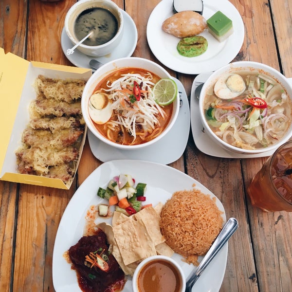 KUEH Cafè - 81 tips from 5071 visitors