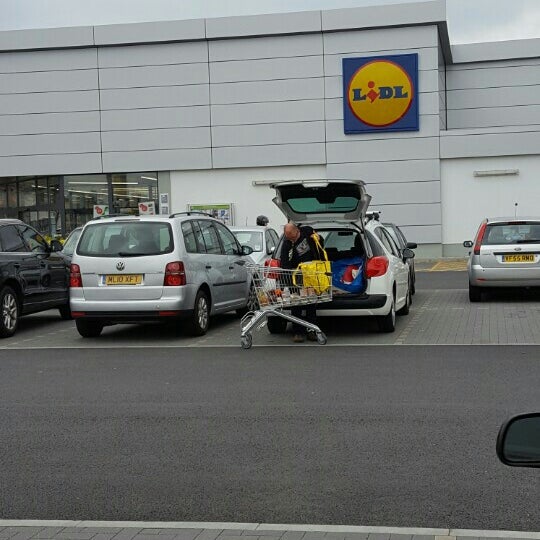 Lidl - Supermarket in Cardiff
