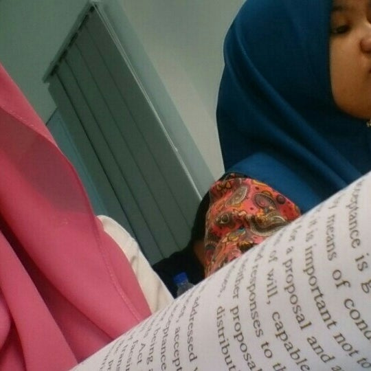 Level 3 Fakulti Pengurusan Perniagaan, PFI 2 UiTM Puncak Alam - College ...