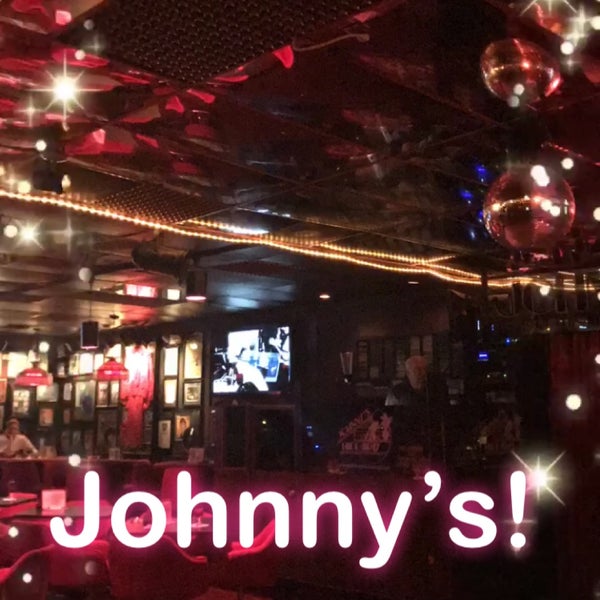 Photos at Johnny's Hideaway - North Buckhead - 51 tips from 3740 visitors