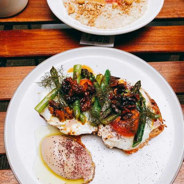 Esters - Café in Stoke Newington