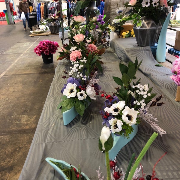 Utrechtse Bazaar - Flea Market in Papendorp