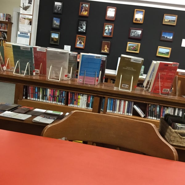 Douglas Library - Canaan, CT