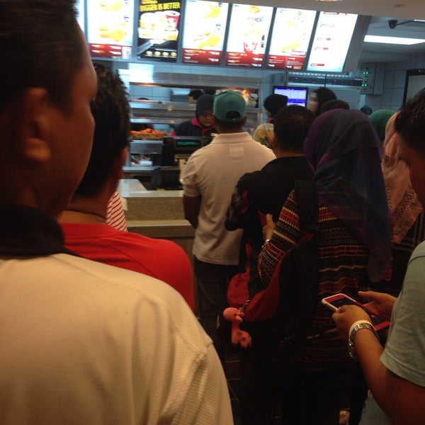KFC Bandar Bukit Sentosa