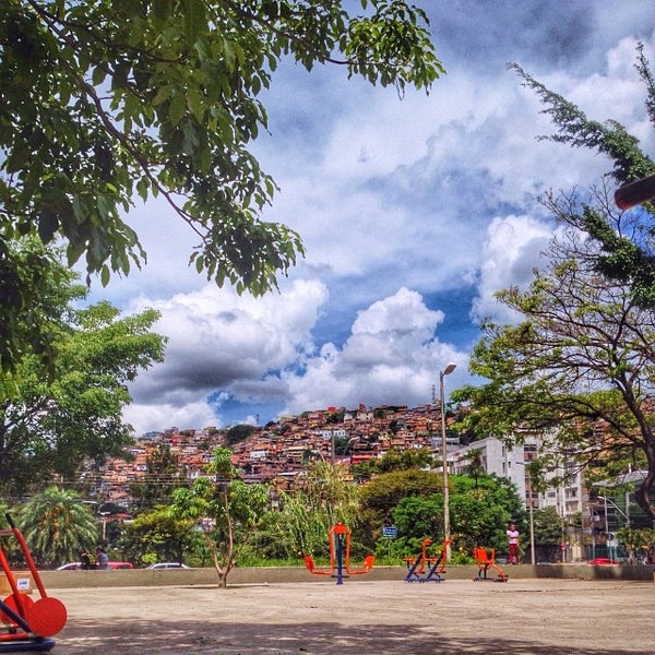 Parque do Lago Santa Lúcia - Santa Lúcia - Av. Artur Bernardes