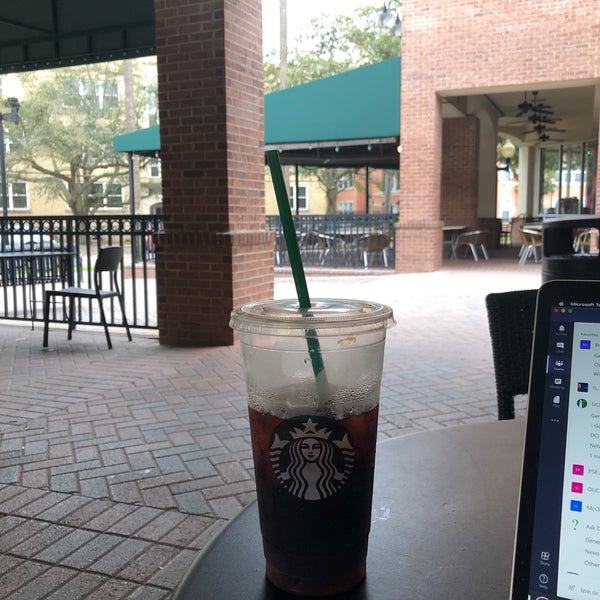 Starbucks - Coffee Shop in Riverside