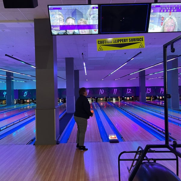 Tenpin - Bowling Alley in Castleford