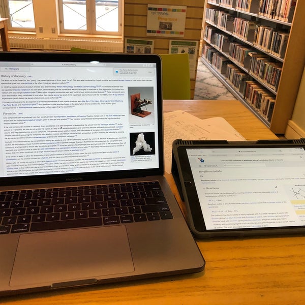 Toronto Public Library (Barbara Frum Branch) - Englemount-Lawrence - 5 ...