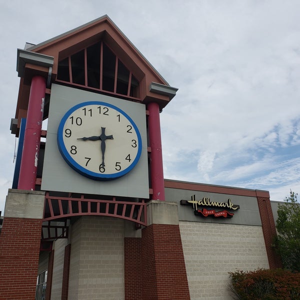 Hallmark - Gift Store