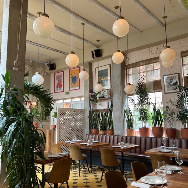 Cafe Bar Universal - Cocktail Bar in Bogota