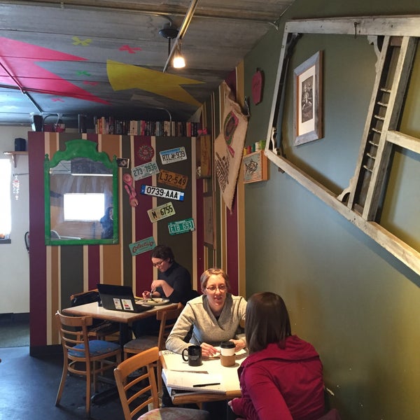 Zest Bakery and Coffeehouse - Café in Stevens Point