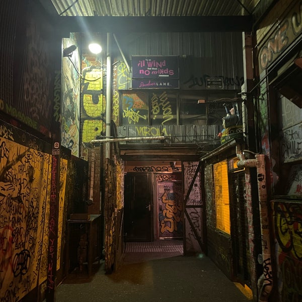 Revolver Upstairs - 229 Chapel St.