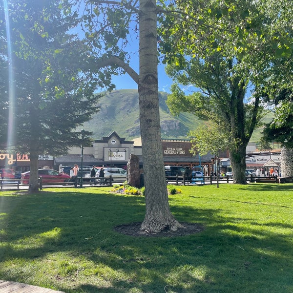 Jackson Town Square - 22 tips from 3732 visitors