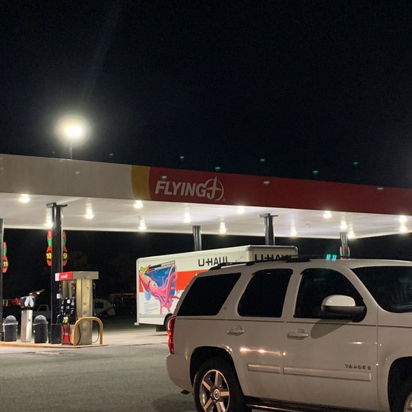 Flying J - Fuel Station