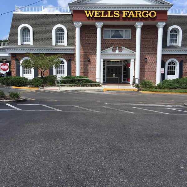 Wells Fargo - Bank